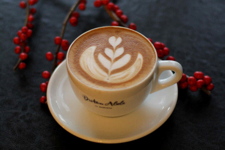 Milch & Kaffee | Tipps für die Zubereitung von Kaffeegetränken mit Milch